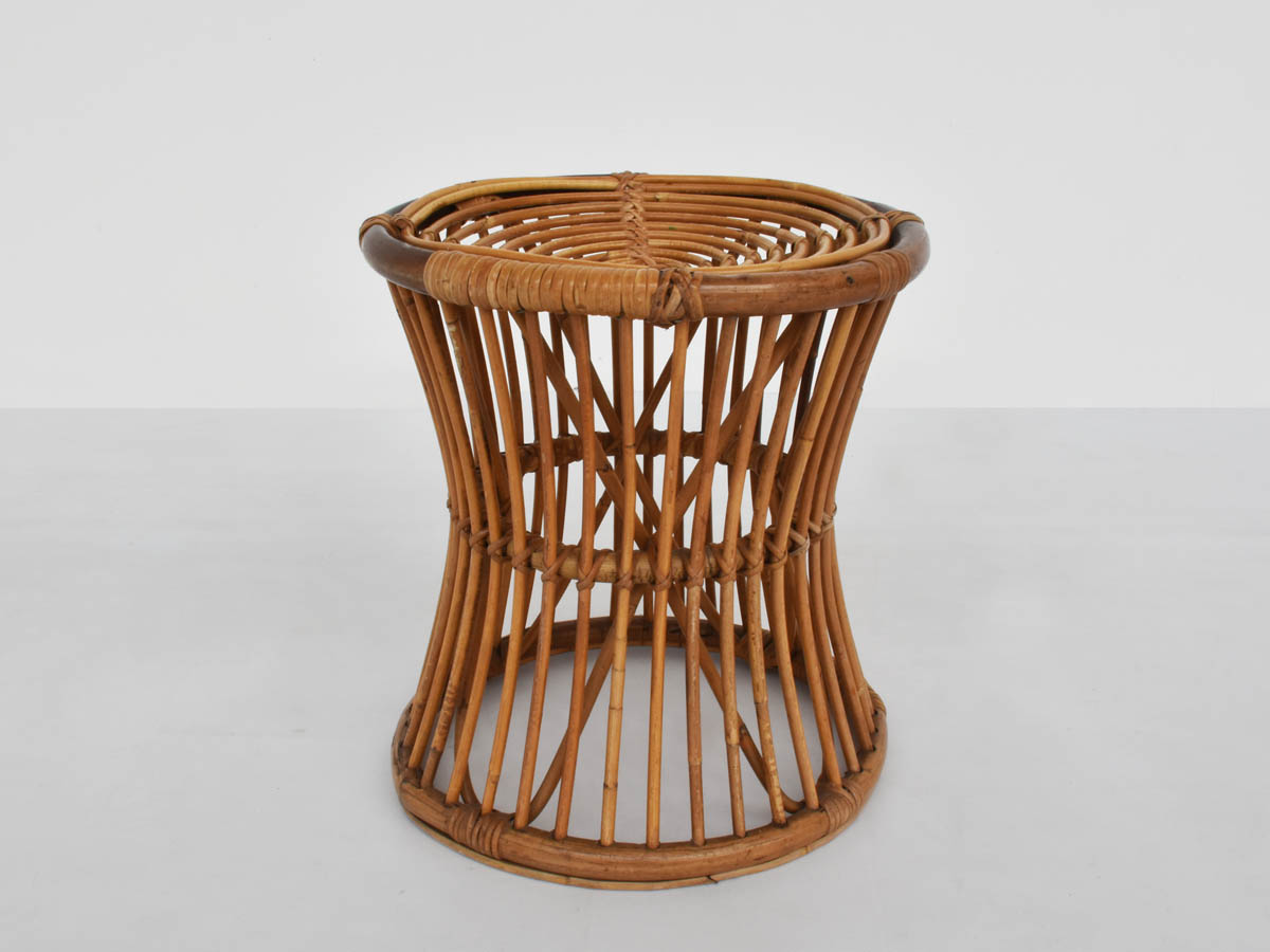 Rattan stool – Demosmobilia